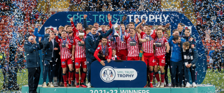 SPFL Trust | Raith Rovers lift the SPFL Trust Trophy